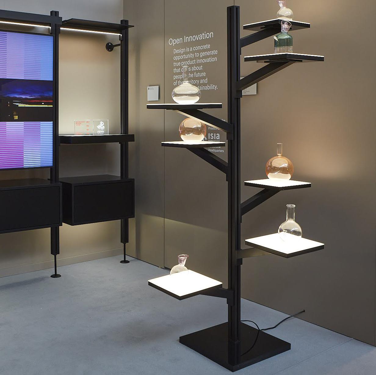 Open innovation: long-term collaboration with ISIA Design University